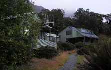 Lake Mackenzie Hut: Northern Fiordland backcountry huts