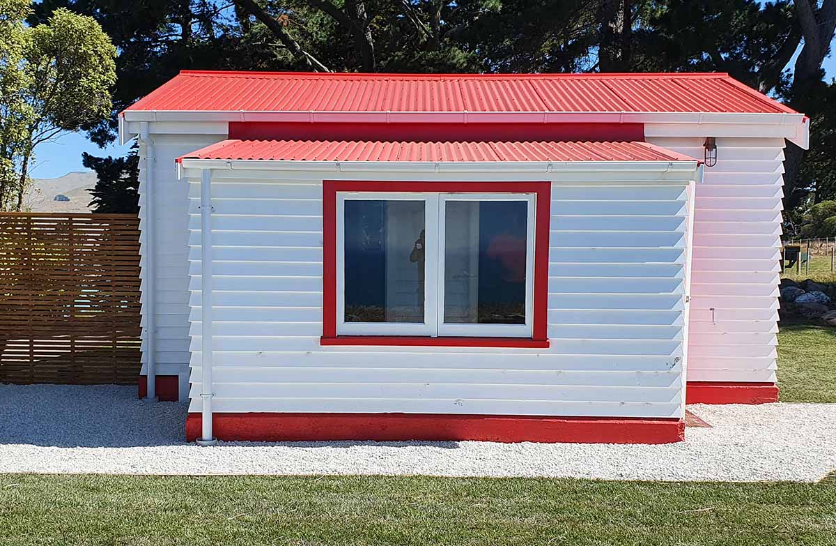 Lighthouse Cottage: Awaroa/Godley Head