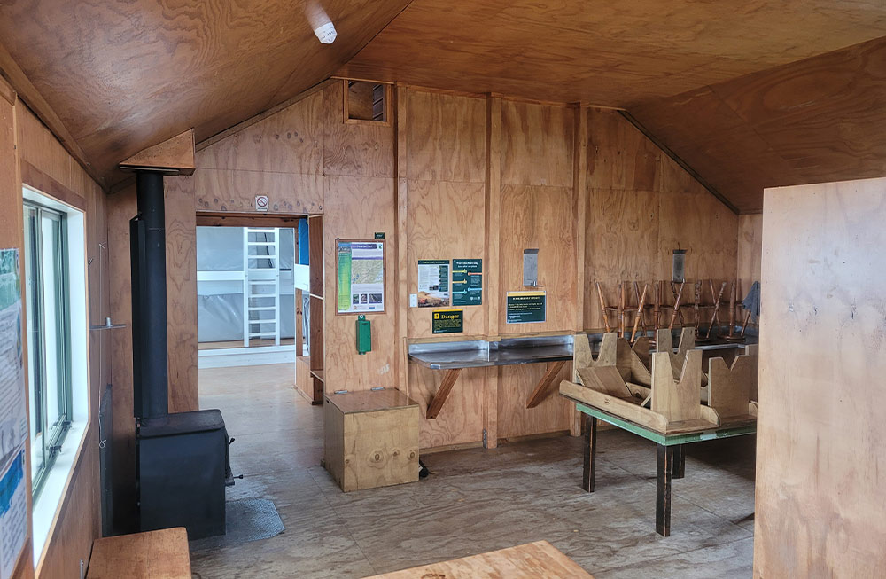 Sunrise Hut: Ruahine Forest Park, Hawke's Bay region