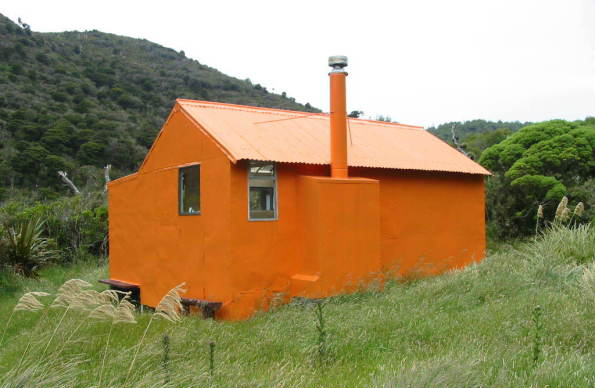 Cattle Creek Hut: Ruahine Forest Park, Manawatu region