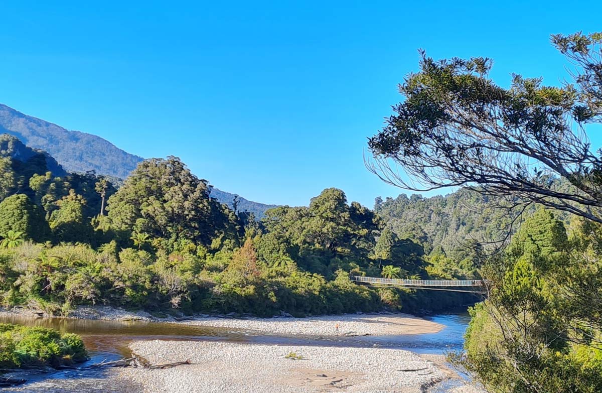 Heaphy Track: Kahurangi National Park and Karamea area