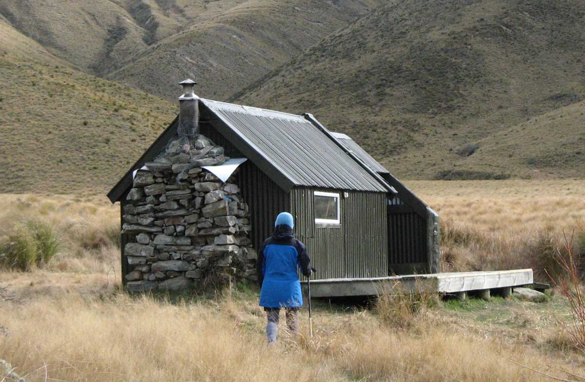 Spurs Hut: Te Kahui Kaupeka Conservation Park, Canterbury region
