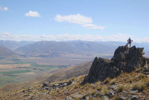 Ewe Range Track: Walking and tramping in Oteake Conservation Park ...