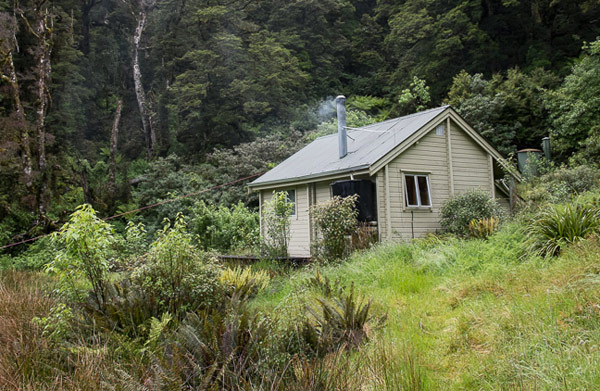 Maori Saddle Hut: Haast, Paringa & Moeraki Rivers area, West Coast region