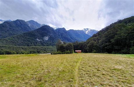 Huxley Forks Hut: Ruataniwha Conservation Park, Canterbury region