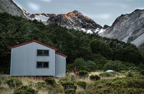 Crow Hut: Arthur's Pass National Park, Canterbury region