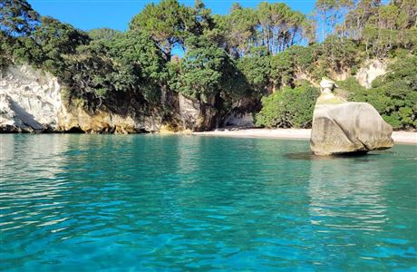 Te Whanganui-o-Hei/Cathedral Cove Marine Reserve: Places to go in ...