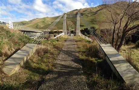 Springvale Suspension Bridge: Rangitikei area
