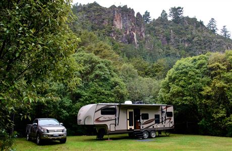 Broken Hills conservation campsite: Coromandel Forest Park, Coromandel ...