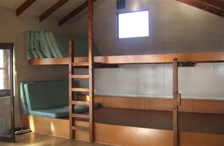 Bushline Hut: Nelson Lakes National Park, Nelson/Tasman region