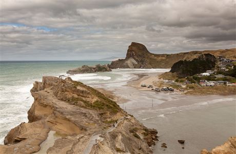 Lighthouse Walk: Castlepoint Scenic Reserve, Wairarapa region