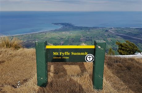 Mt Fyffe Hut/Kowhai Saddle Route: Ka Whata Tu o Rakihouia Conservation ...