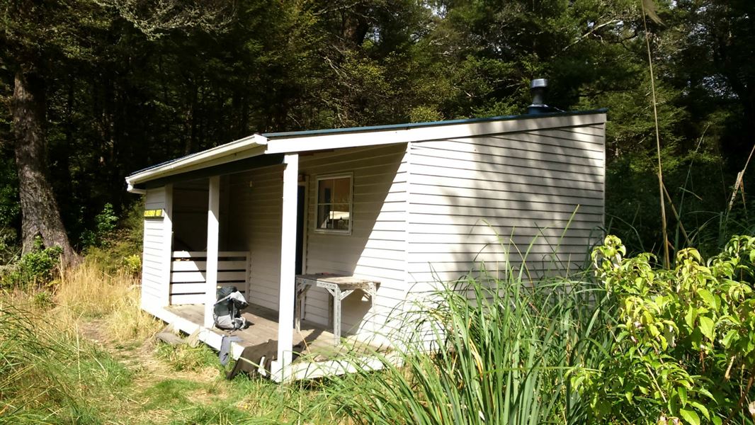 Colenso Hut: Ruahine Forest Park, Manawatu region
