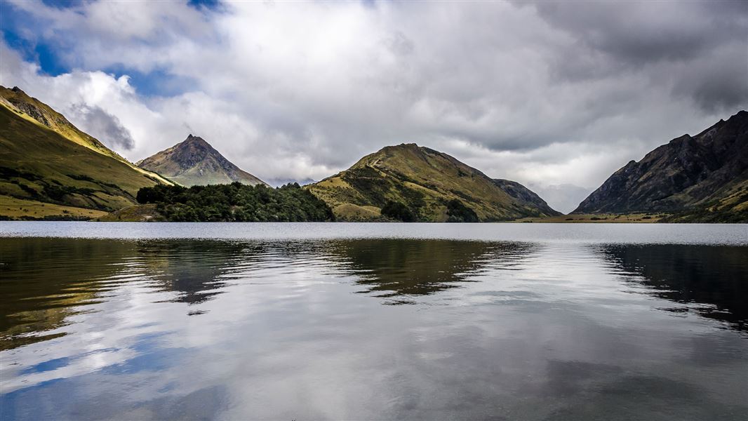 Moke Lake Loop Track: Queenstown area, Otago region