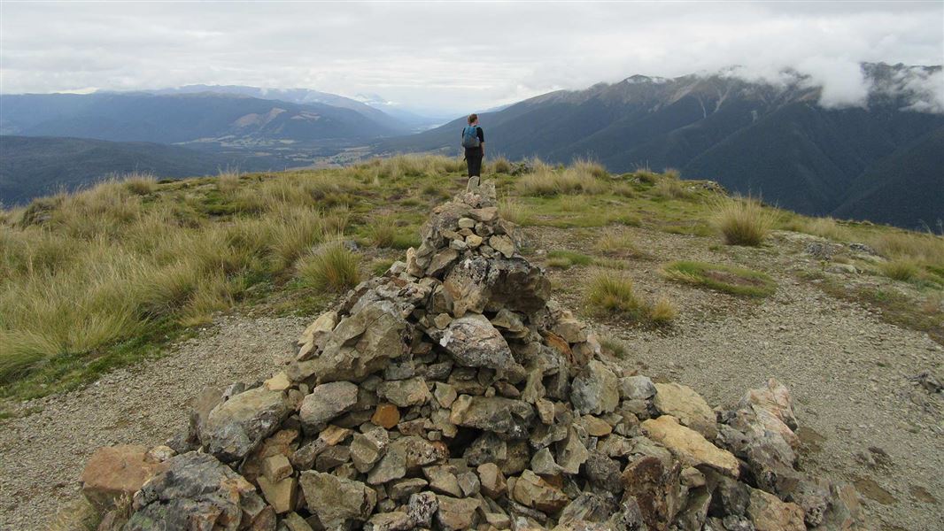 Mount Robert Circuit: Nelson Lakes National Park, Nelson/Tasman