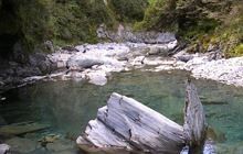 Cameron Hut: Mount Aspiring National Park: Otago region